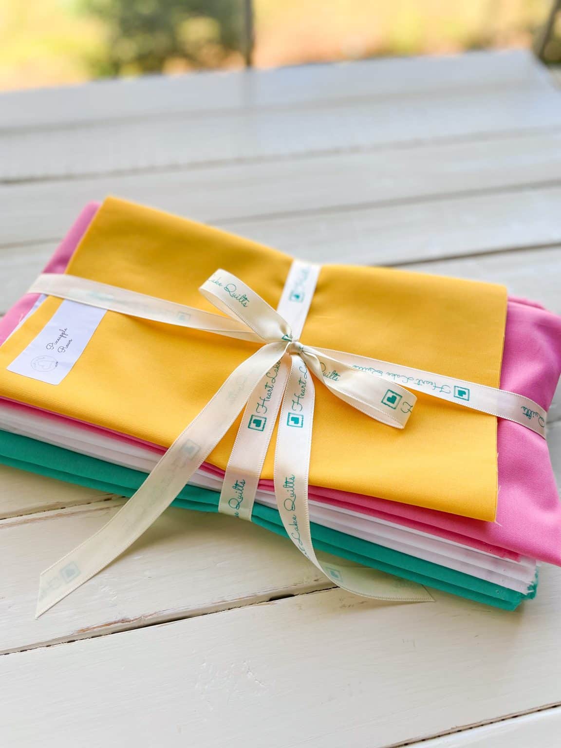 Fair Isle Flakes Quilt Kit with Art Gallery Fabrics